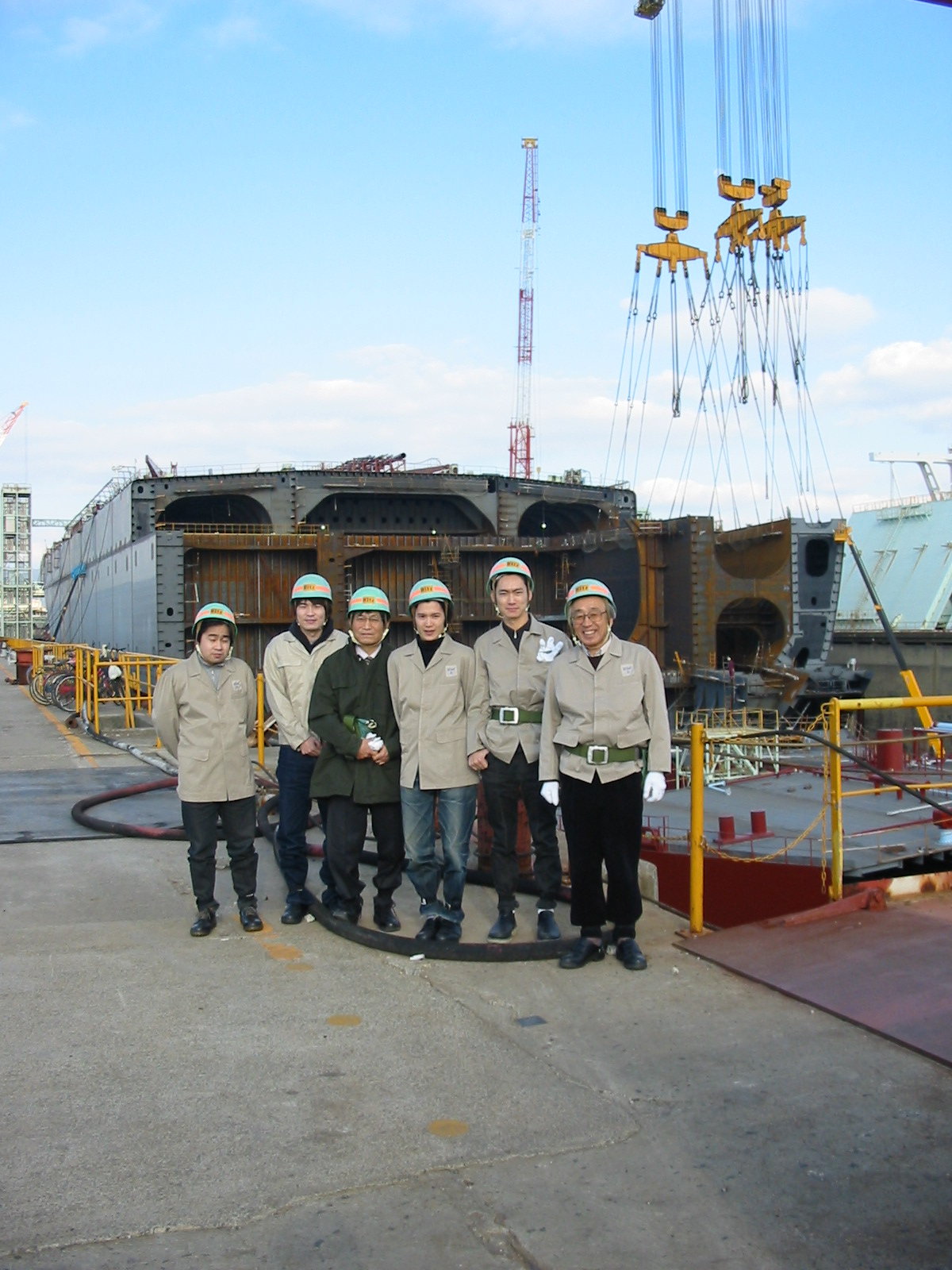 Up-stream vessel construction